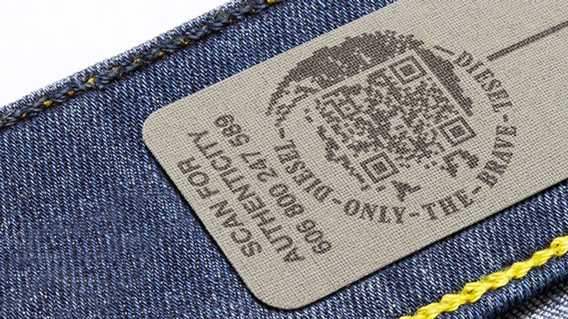 QR Codes for Sustainable Fashion: Here Are 5 Creative Ways