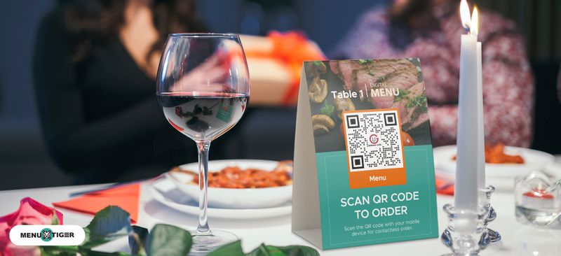 How to Use QR Codes on Table Tents in Restaurants and Bars | QR TIGER