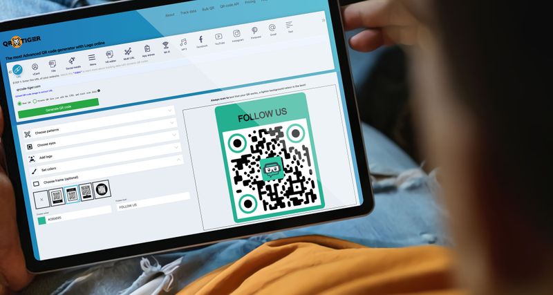 Free QR code generator: Create your free QR code here - Free Custom QR ...