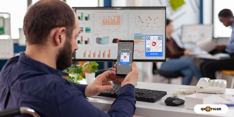 How to Use QR Codes for Team Collaboration